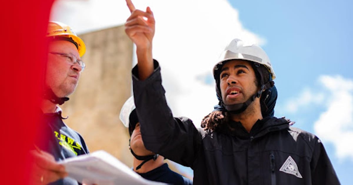 Utility Operator Resume Examples: What Should You Include?