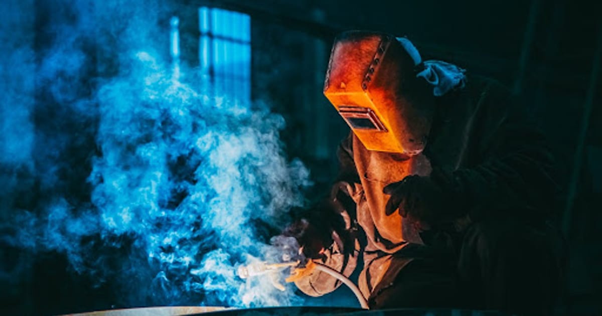 How Much Does a Welder Make? Your Welder Salary Guide | Rocket Resume