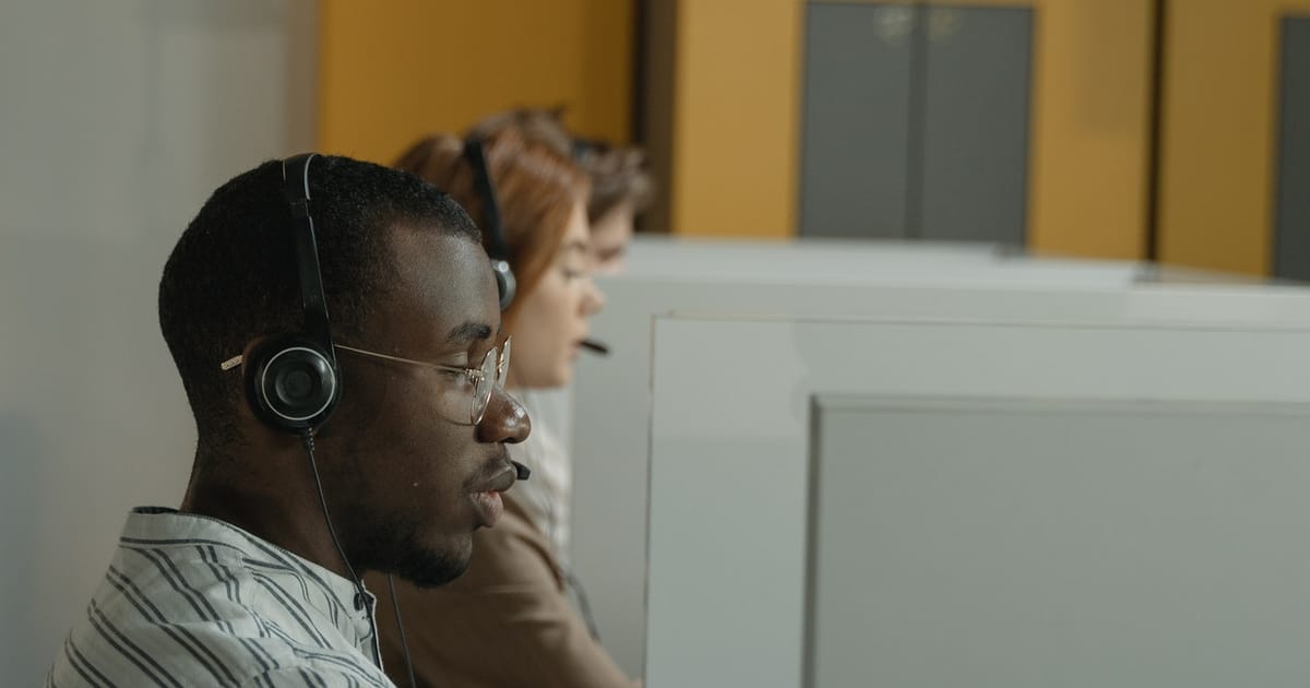 Transportation Dispatcher Salary Expectations by Job Level | Rocket Resume